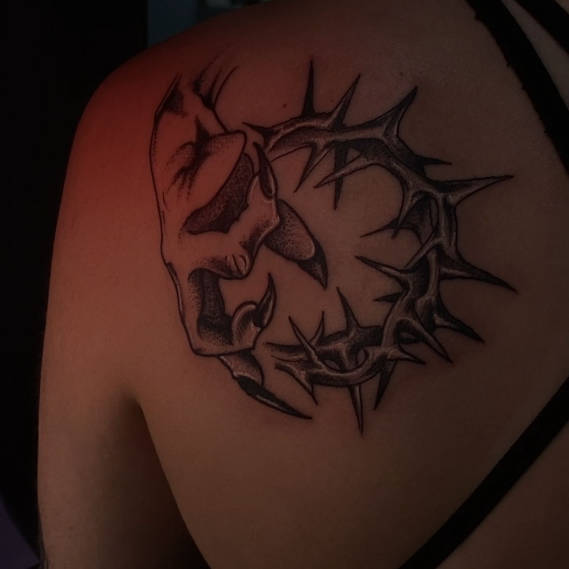 Memi Giorgio - Closed Casket Custom Tattoos